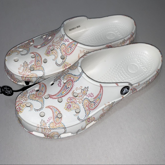 CROCS | Shoes | Womens Crocs Freesail Florals Clog | Poshmark